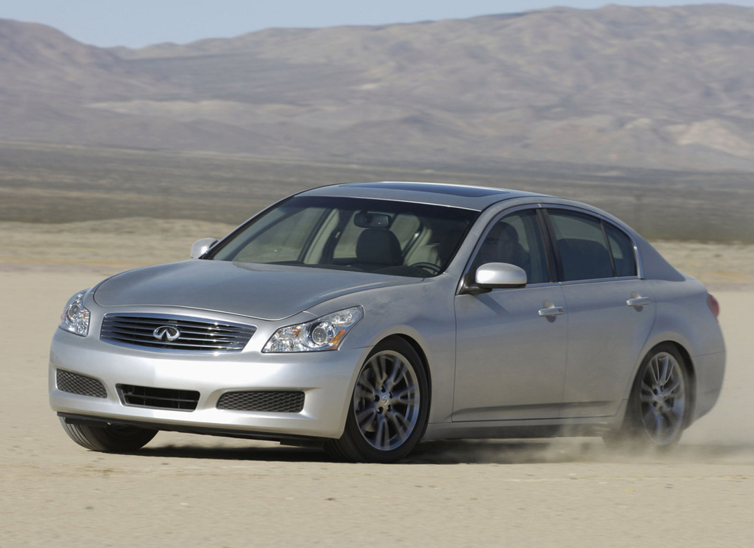 说到运动操控 这台日系旗舰直接让我放弃了3系！_凤凰网汽车_凤凰网