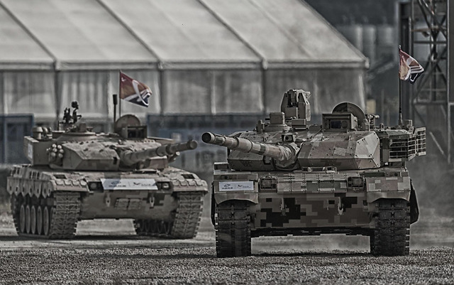 国产坦克准备投入实战，大批买家拿钱观望，或将赢得大订单_凤凰网