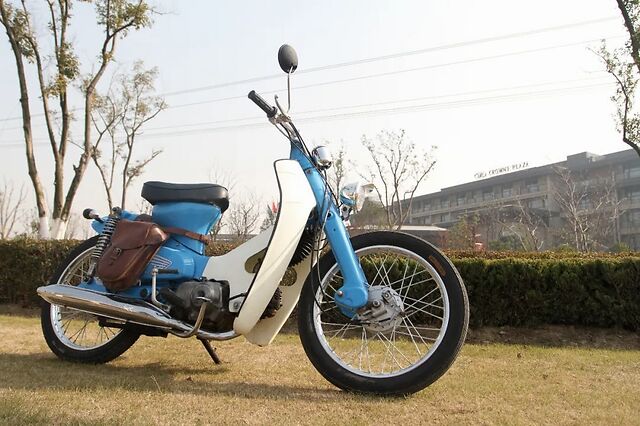一亿辆的“幼兽”传奇，聊聊HONDA CUB的故事_凤凰网汽车_凤凰网