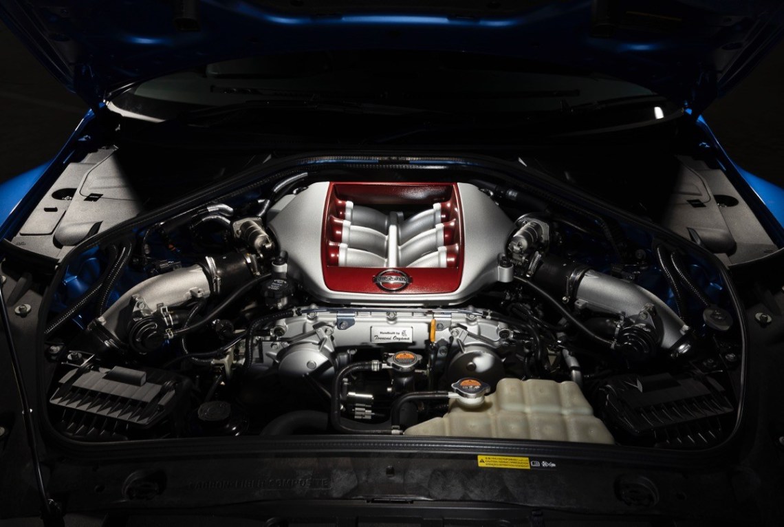 老旧的配置与上涨的卖价：2020款日产GT-R 50周年纪念版__凤凰网