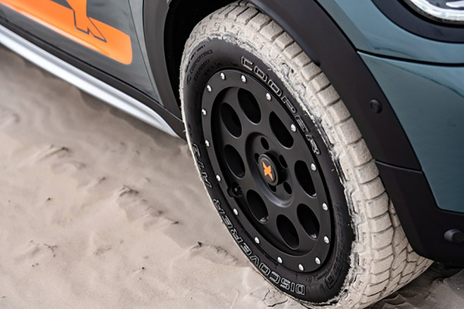 加入拉力赛技术 MINI推出X-raid特别版车型_凤凰网汽车_凤凰网