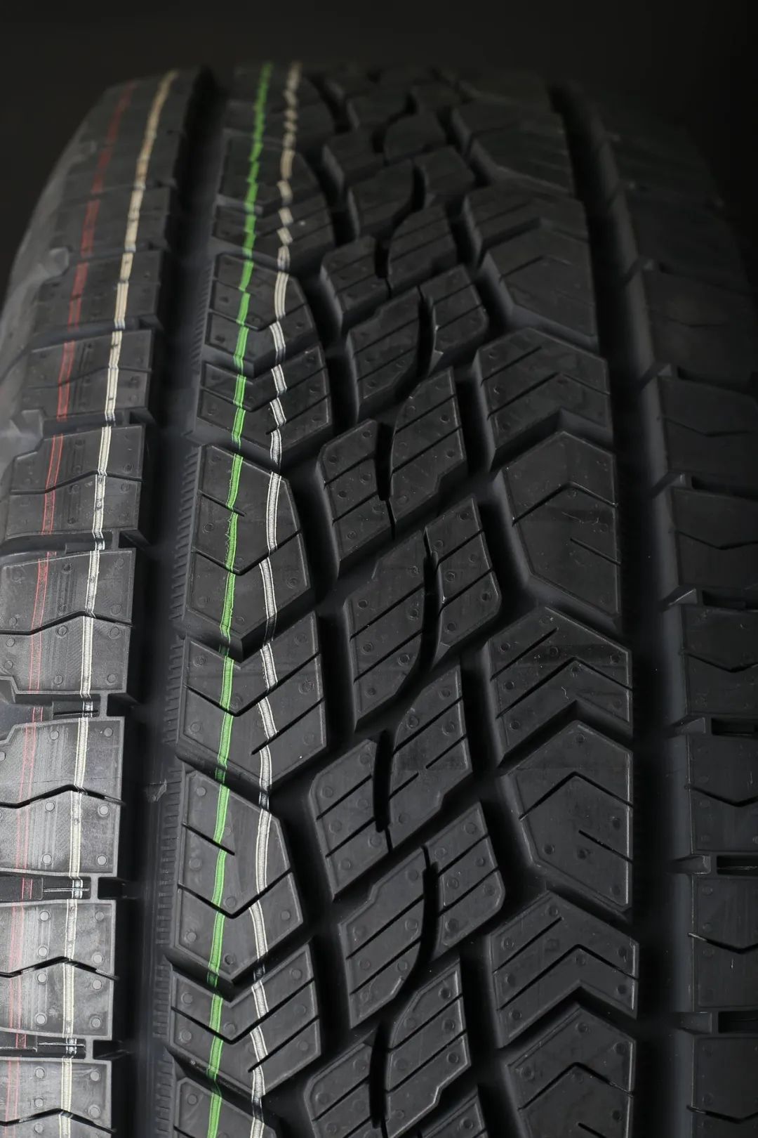 更均衡的选择 | APEX测试马牌 CrossContact AX6__凤凰网