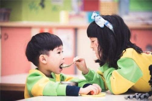 当二胎妈妈，是一种怎样的体验？6年二胎生活，摊开跟你说！__凤凰网