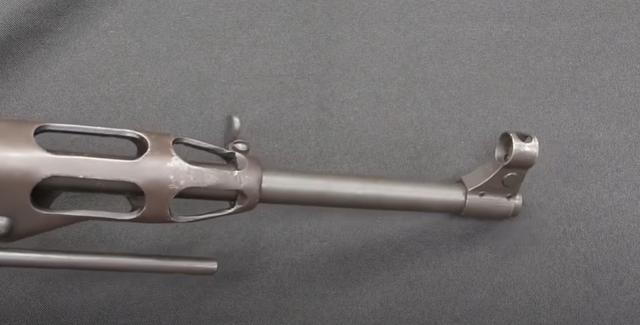 我说我是波波沙，你信么？越南的K-50M冲锋枪__凤凰网