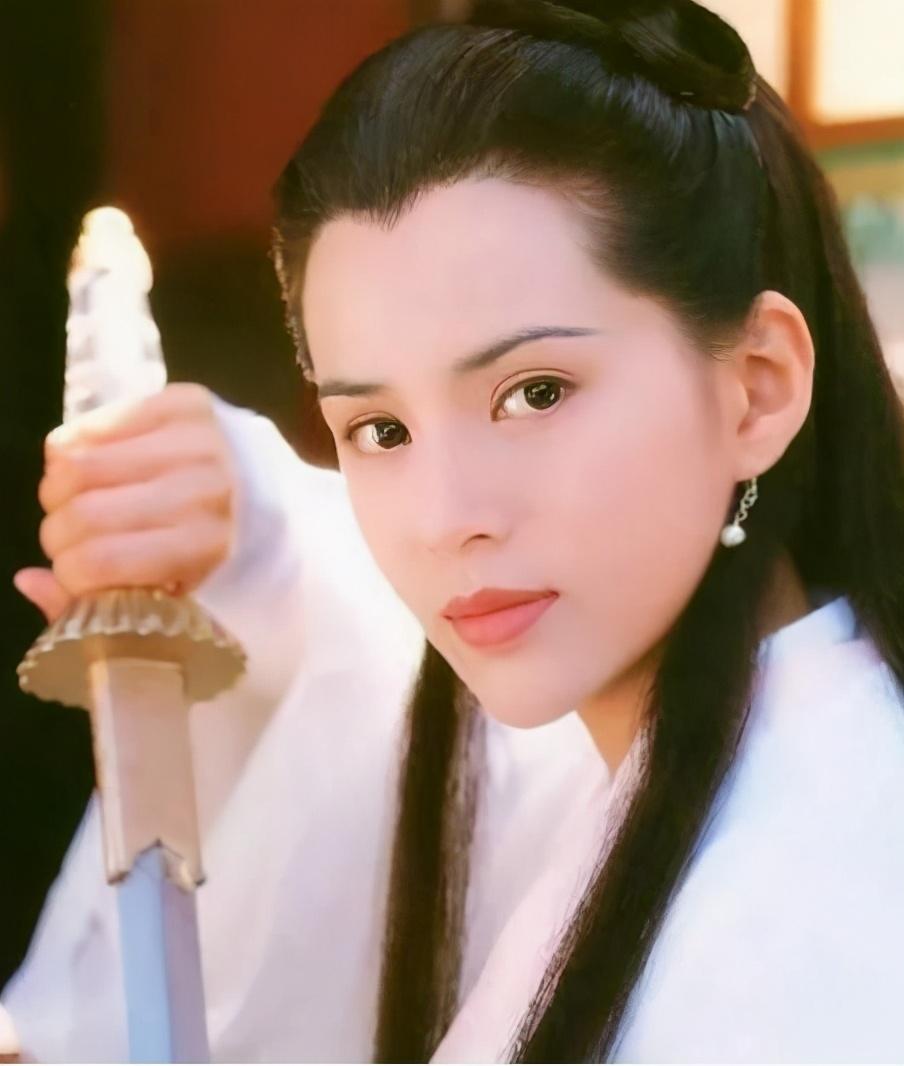 最美小龙女李若彤 正式出任生命说快补蛋产品代言人_凤凰网