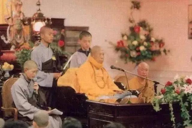 宣化上人：诵此“五大心咒”，一切的咒诅、邪术都害不了你！__凤凰网