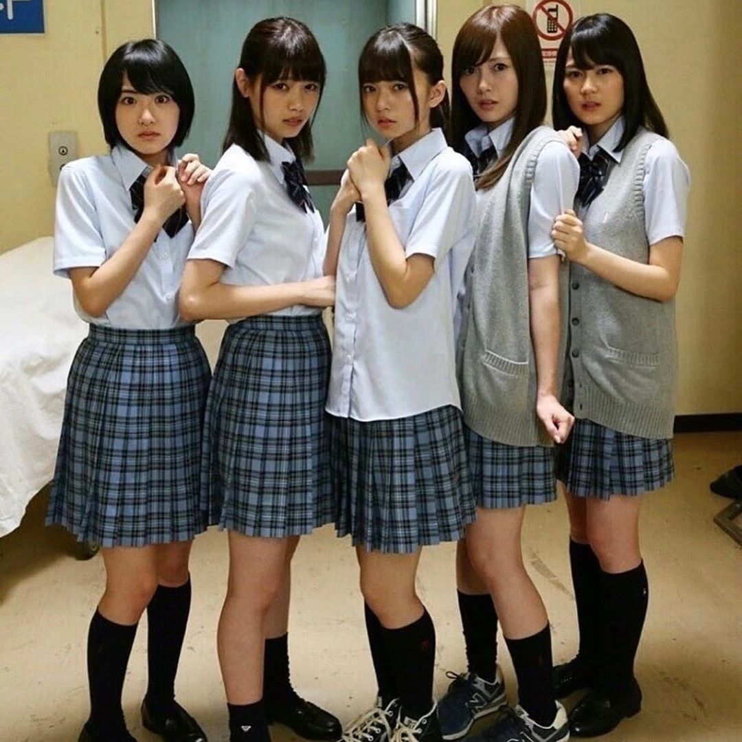 潮 | 在，看看脚？茶艺少女熏吐全网，JK+球鞋才是直男最爱？__凤凰网