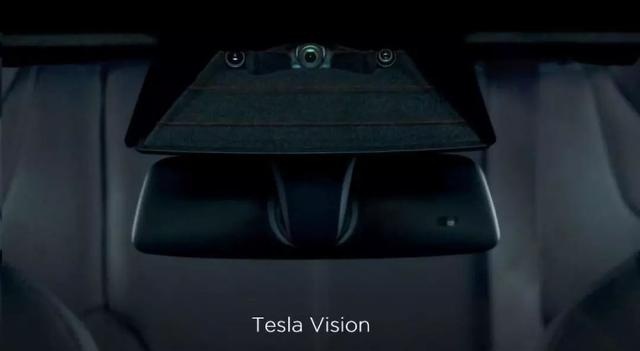 特斯拉视觉方案弊端初现，V2X+高精度地图才是自动驾驶的未来！_凤凰网汽车_凤凰网