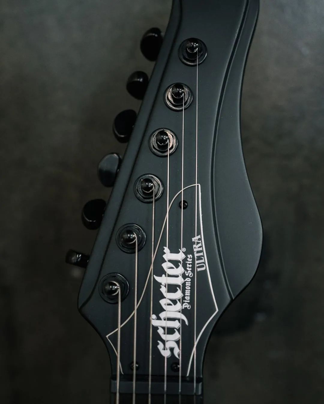 Ultra 系列！Schecter 发布2020年全新异类型吉他__凤凰网
