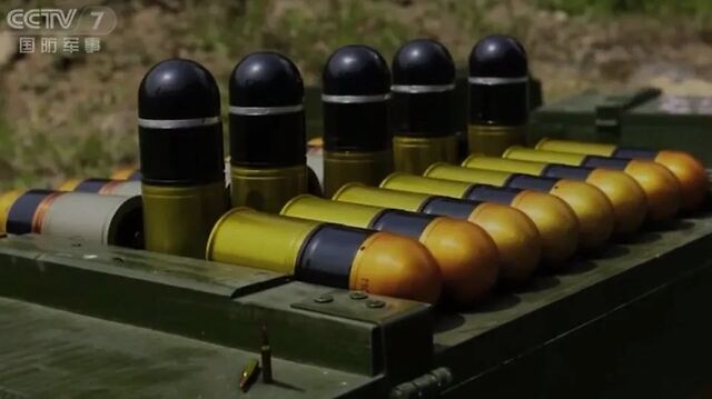 敢对狙吗？LG5型“狙击榴”装备解放军，将会发挥哪些神奇作用？_凤凰网军事_凤凰网