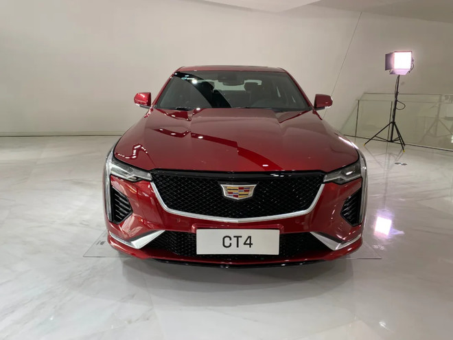 凯迪拉克CT4轻体验，售价多少你才会买它？_凤凰网汽车_凤凰网