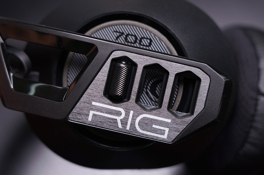 畅爽游戏不疲劳 缤特力RIG 700HS无线游戏耳机评测__凤凰网