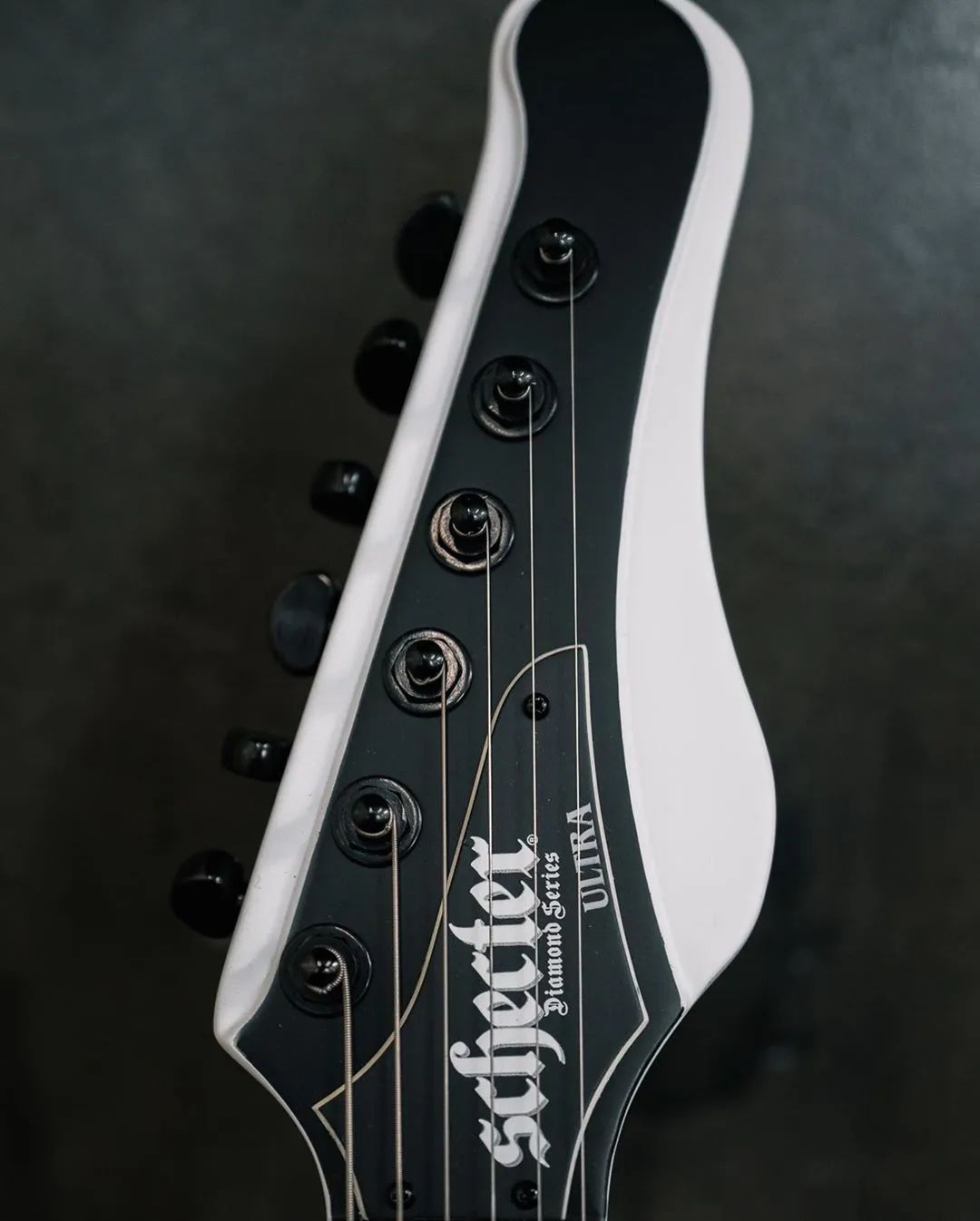 Ultra 系列！Schecter 发布2020年全新异类型吉他__凤凰网