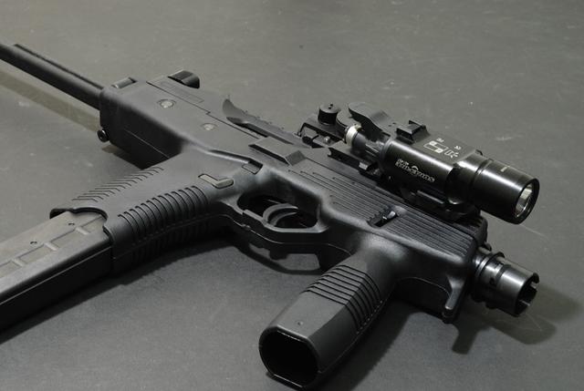 绝地求生MP9玩具版airsoft全金属仿真__凤凰网