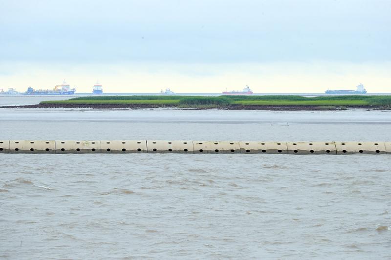 长江口航道一条变两条，南槽航道治理一期工程通过交工验收__凤凰网