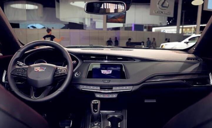 凯迪拉克双重隔音赛过Q7入门9AT四驱__凤凰网