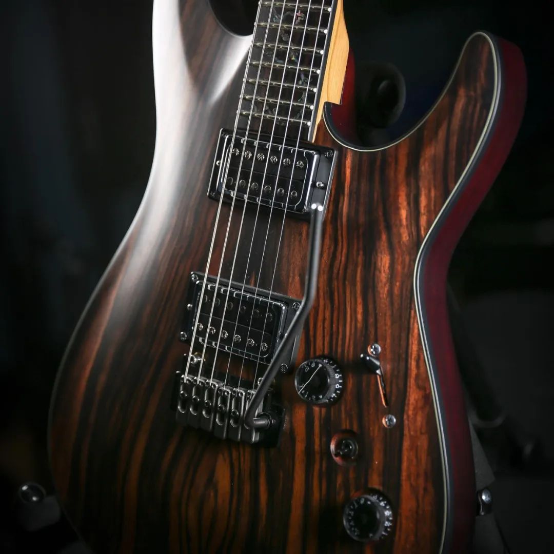 新品速递 | Schecter C-1 Exotic Spalted Maple 电吉他__凤凰网