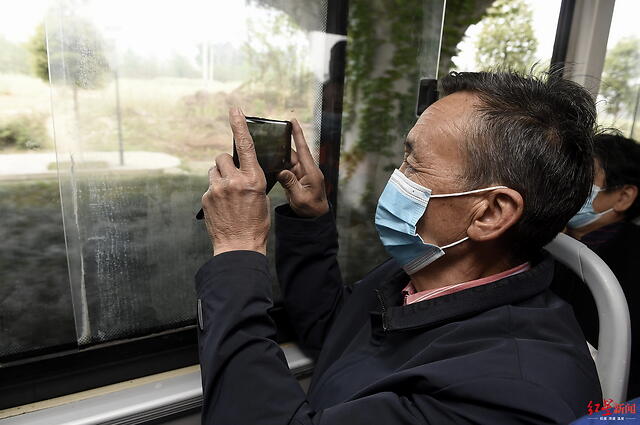 成都快速公交K17线试运营！途经3座高架，13座BRT站点可同台换乘__凤凰网