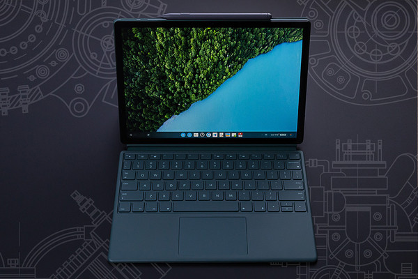 坚果R2和Smartisan TNT GO上手：这个朋友我交定了_凤凰网