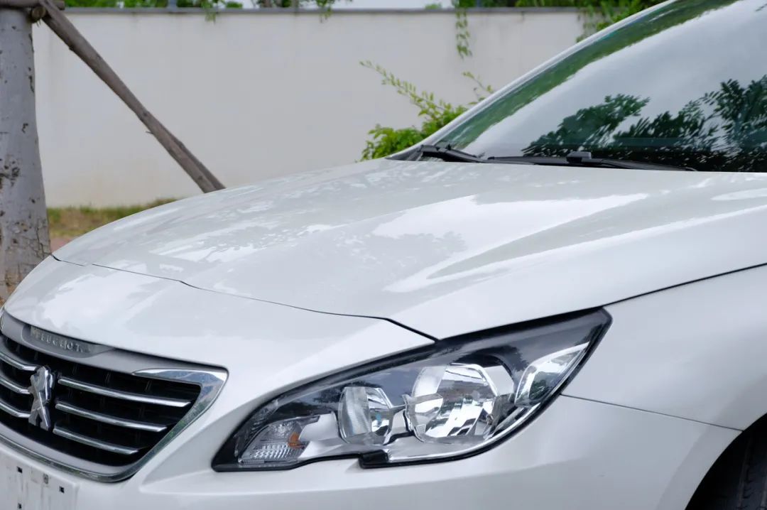 7万块的成熟之选，家用代步处处称职——标致 408 2014款 1.8L 自动豪华版__凤凰网