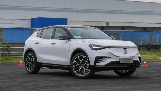 路咖与车：续航500km 天际ME7是纯电SUV的搅局者？_凤凰网汽车_凤凰网