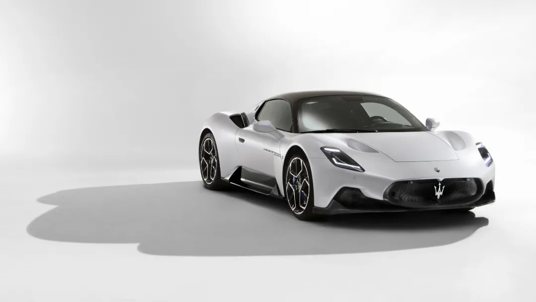 重回巅峰！MC20才是玛莎拉蒂最该有的样子_凤凰网汽车_凤凰网
