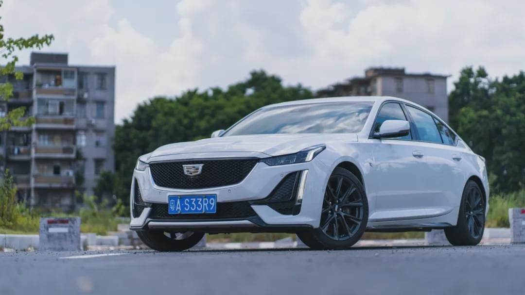 凯迪拉克CT5：真运动、真豪华、真便宜【试驾视频050】_凤凰网汽车_凤凰网