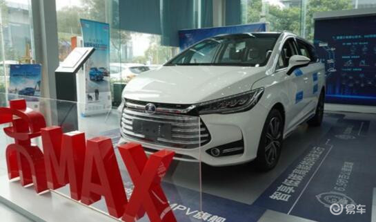 适合二胎家庭的国产MPV，宋MAX与传祺GM6孰优孰劣？_凤凰网汽车_凤凰网