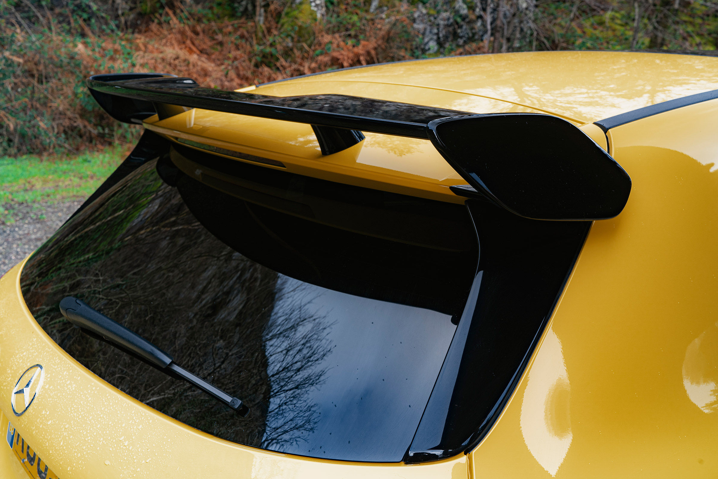 3.9秒破百的最强2.0T！赏析2020款奔驰AMG A45 S 4MATIC__凤凰网