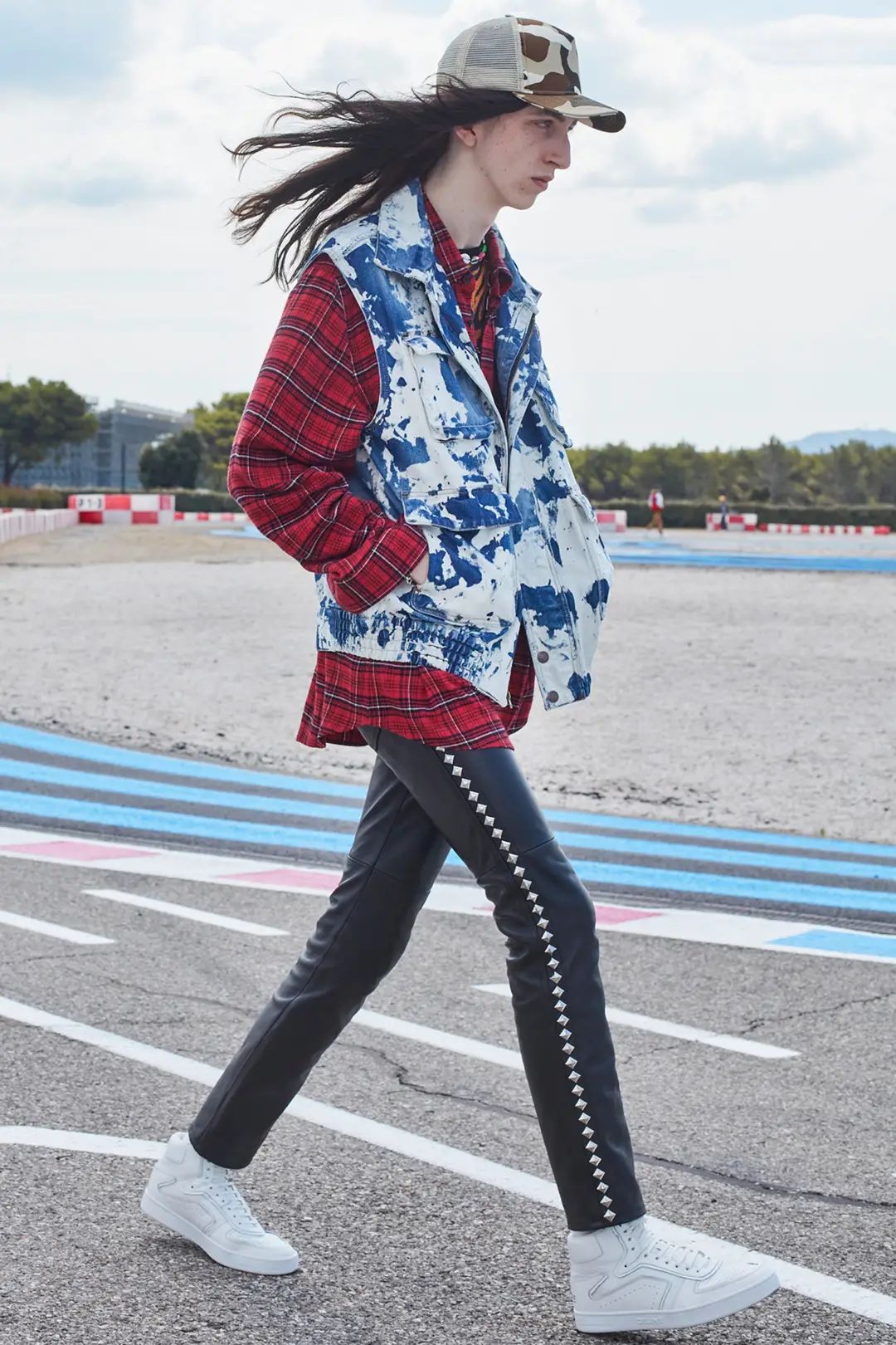 CELINE 2021 春夏男装系列|THE DANCING KID__凤凰网