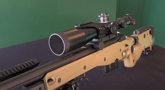 别看了外形就说是AWM，其实这些枪都不是AWM__凤凰网