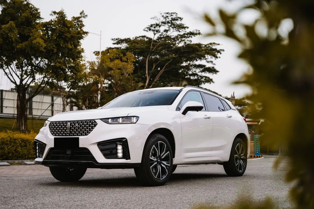 国产最帅SUV再升级，试驾VV7科技版，只需十多万就能买到面面俱到