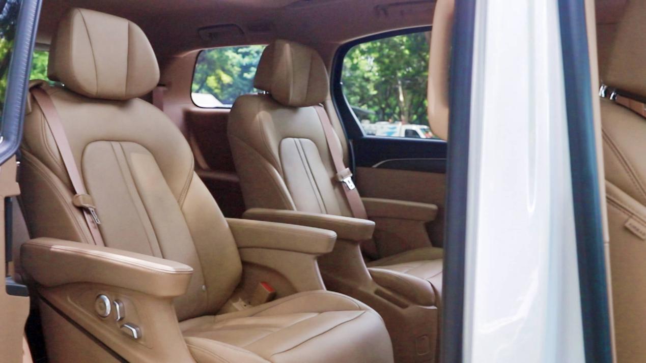 20年过去了，GL8依然独孤求败，凭什么？_凤凰网汽车_凤凰网