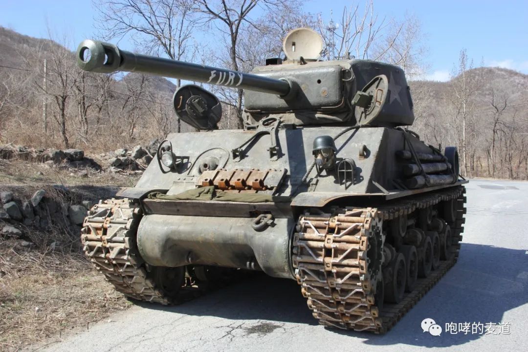 带你登上“FURY”坦克_凤凰网