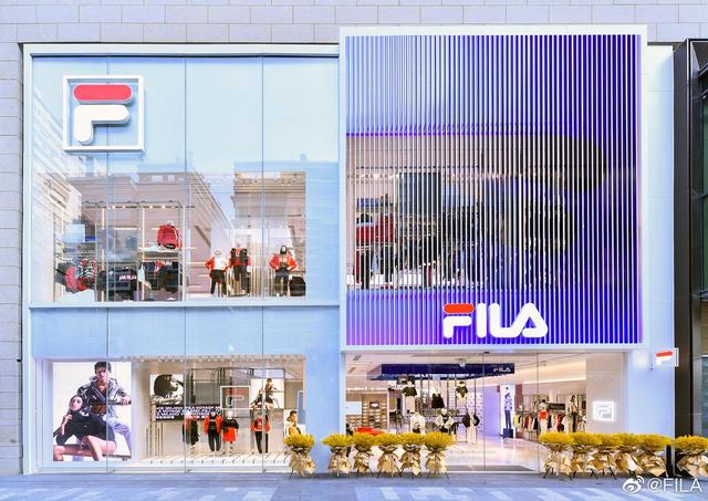 对话“一个时代的偶像”，背后的优雅赢家是FILA_凤凰网