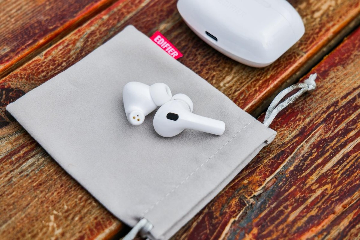 漫步者LolliPods Pro蓝牙耳机评测：性价比无敌，功能强大__凤凰网