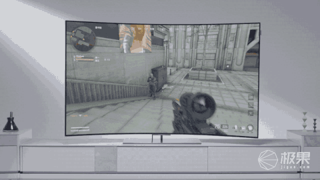 可直可弯会变身？！这款电视骚操作太多我眼睛都不够看了......__凤凰网