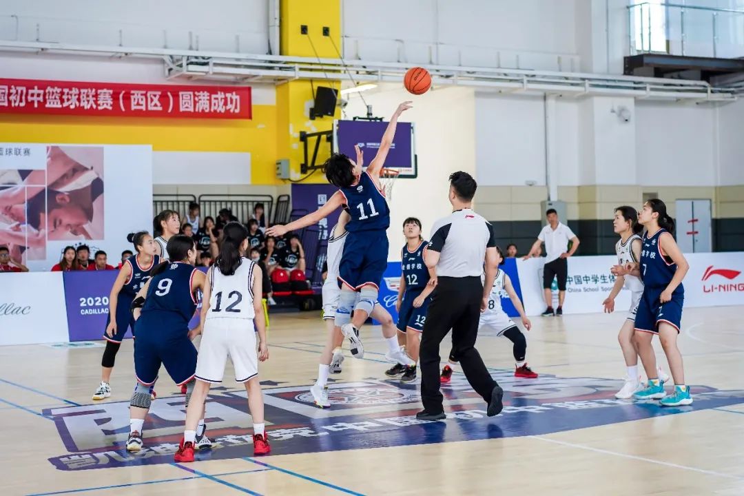 CJBL西区赛第二日激战正酣！重庆一实成都华阳小组高歌猛进__凤凰网