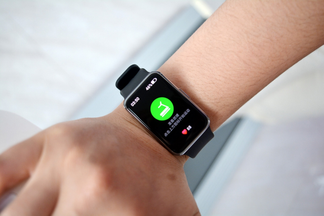 HUAWEI WATCH FIT雅致款运动+健康集于一身，我的身体由我了解__凤凰网