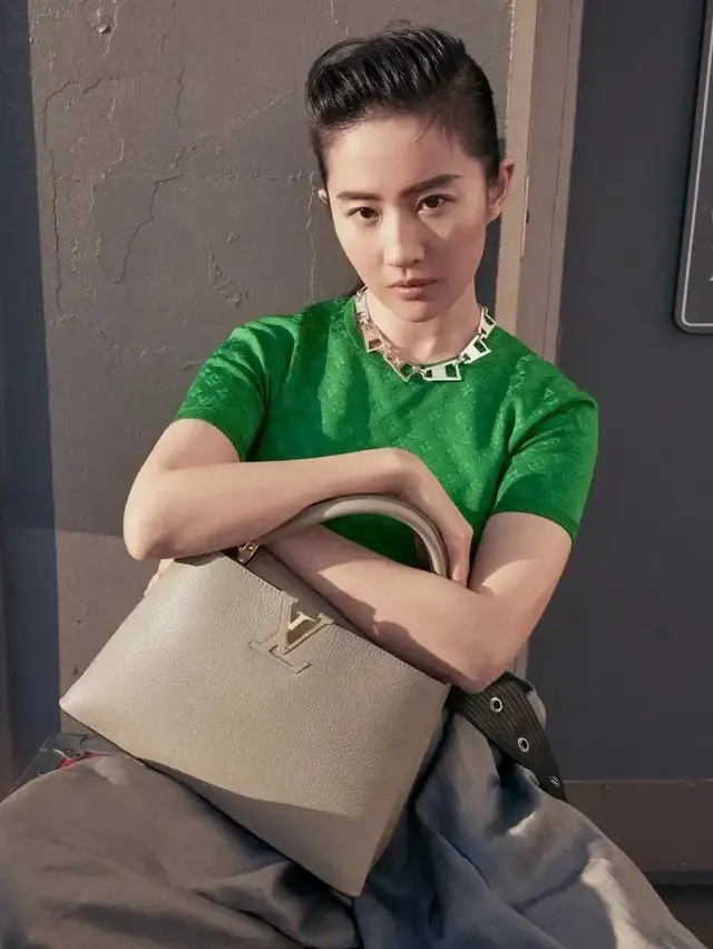 2021流量色，就是这款“BV绿”！太洗脑__凤凰网