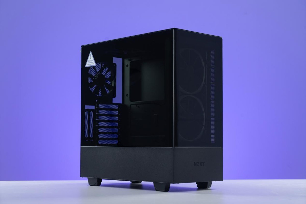 灯效升级，将炫酷玩到新高度 NZXT H510 Elite机箱测评__凤凰网