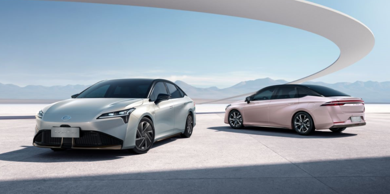 广汽AION S Plus，比颜值还心动的，它都有__凤凰网