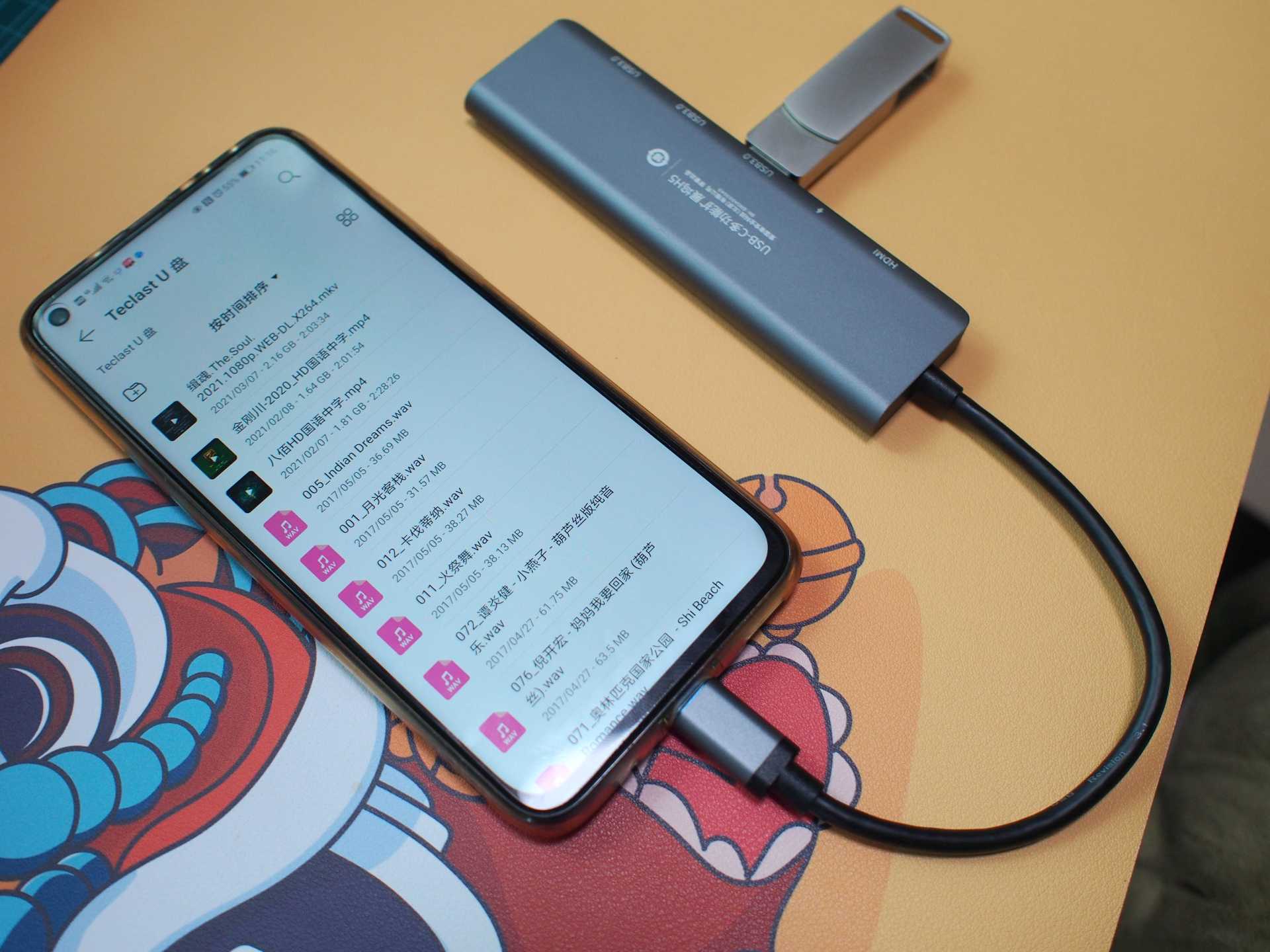 拯救轻薄本的接口利器：aigo Type-C扩展坞H5体验__凤凰网