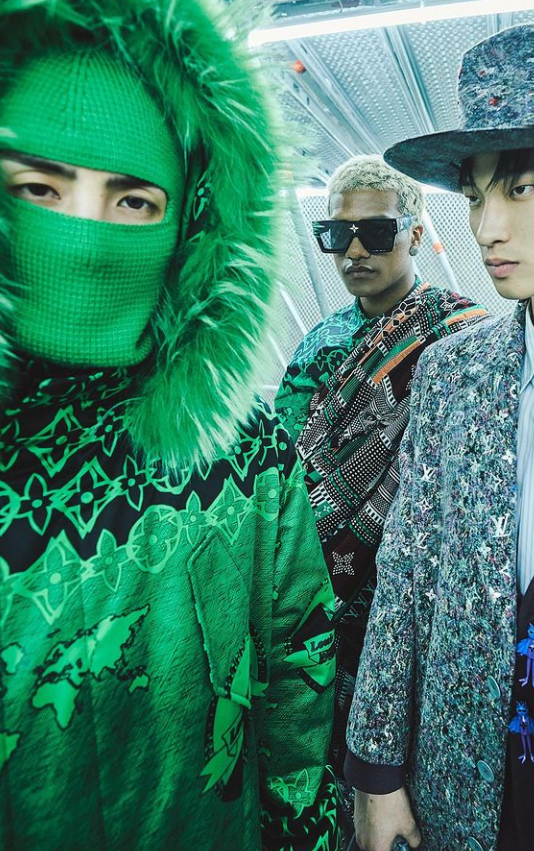 2021流量色，就是这款“BV绿”！太洗脑__凤凰网