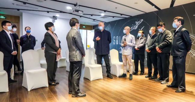 北京市委书记蔡奇调研 PingCAP 立足自主研发和开源战略_凤凰网商业_凤凰网