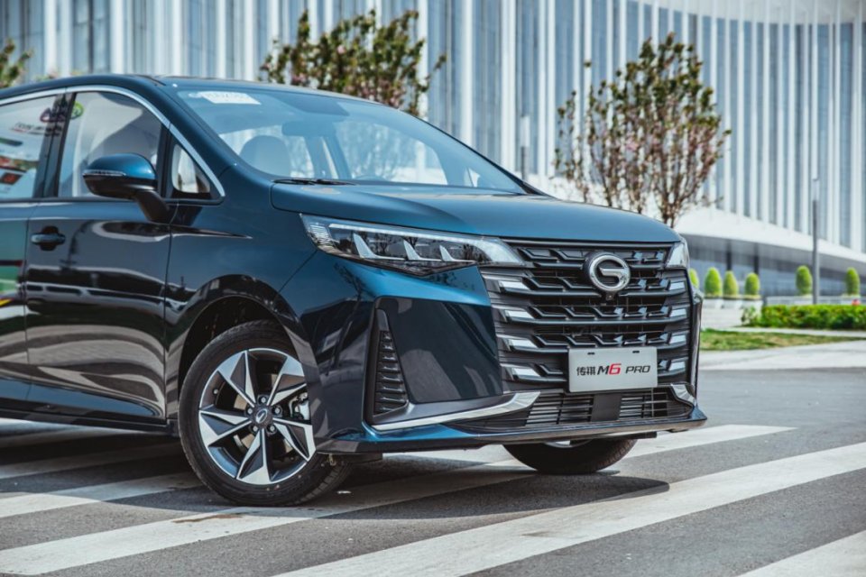 12.98万元起售 传祺M6 PRO全方位升级 大有妙用__凤凰网