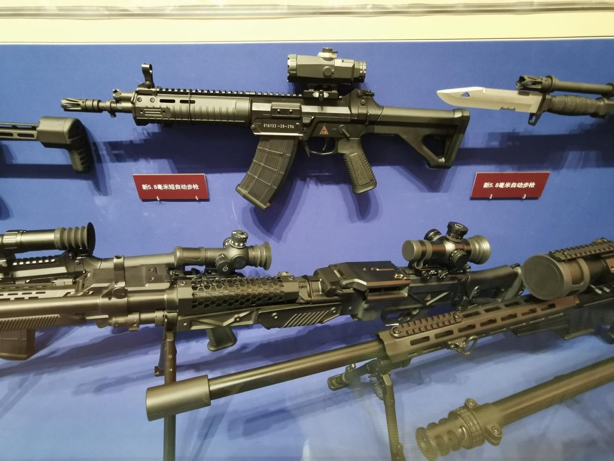 博物馆里的新枪族，见证轻武器发展，解放军单兵武器未来可期_凤凰网