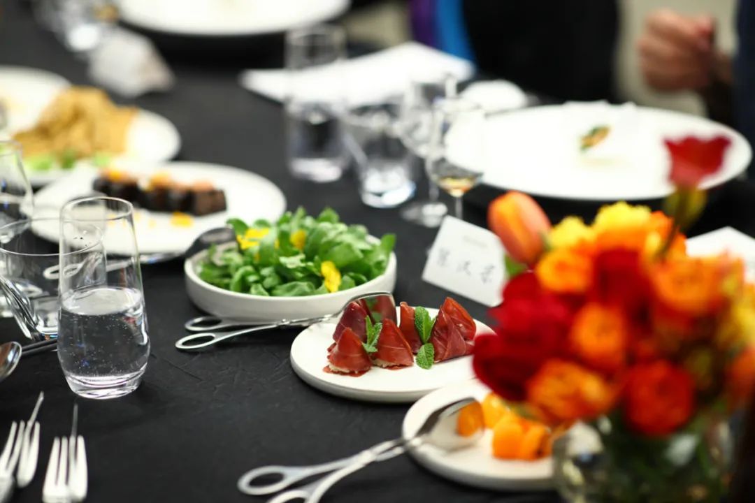 煮海笔记 | 大董美食学院的一场书香晚宴__凤凰网