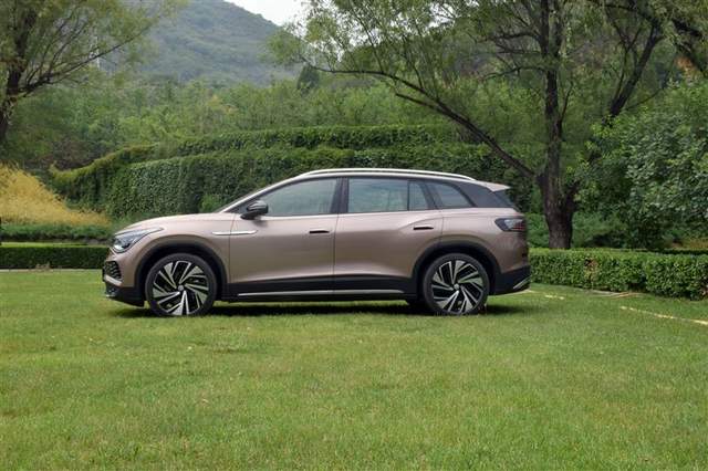 比国产电动还便宜 上汽大众ID.6X拒绝“平躺”_凤凰网汽车_凤凰网