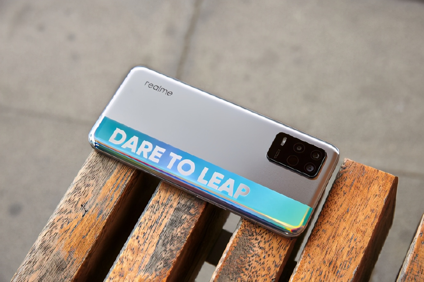 无人可挡，realme Q3系列以1299起售价坐实千元最强机__凤凰网